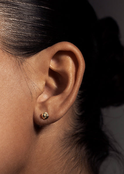 MINI YIN YANG STUD – Ruby Star