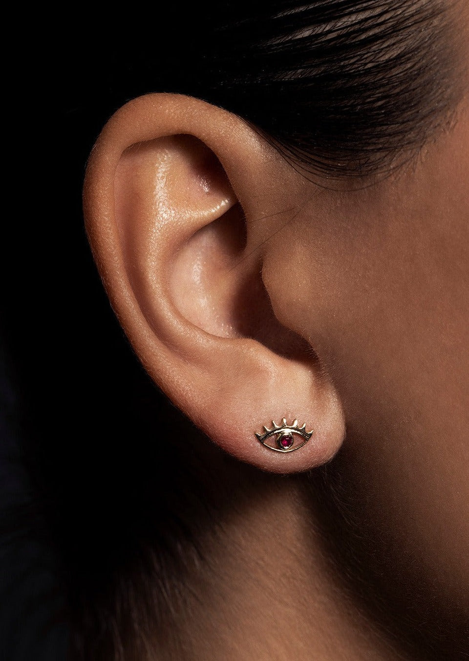 MINI EYE STUD – Ruby Star